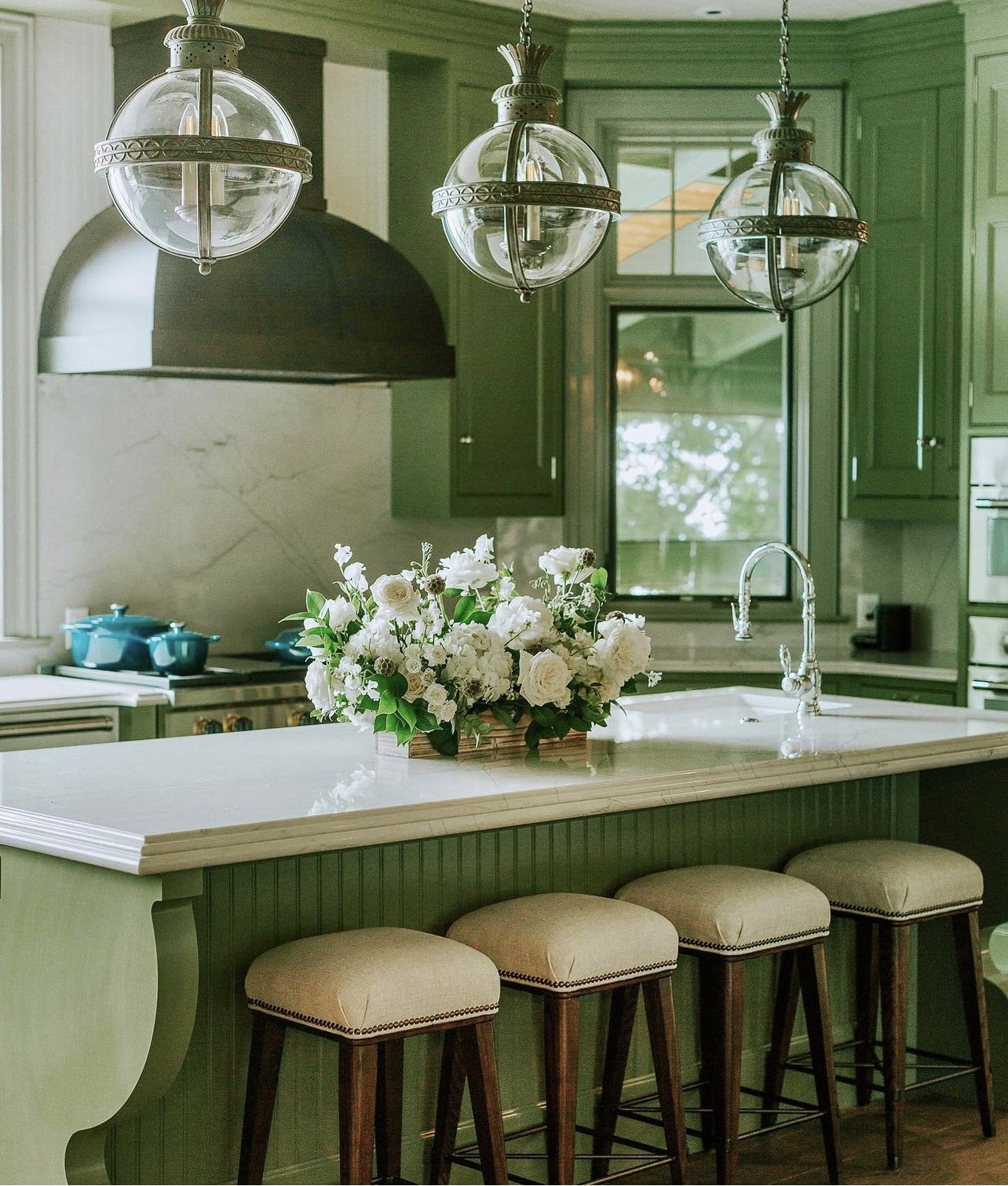 35 Stunning Green Kitchen Design Ideas to Inspire You - Unique Design Blog