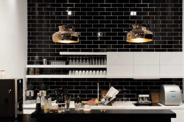 6 Easy Tips for Designing a Chic Small Black Kitchen : Gorgeous Design ...