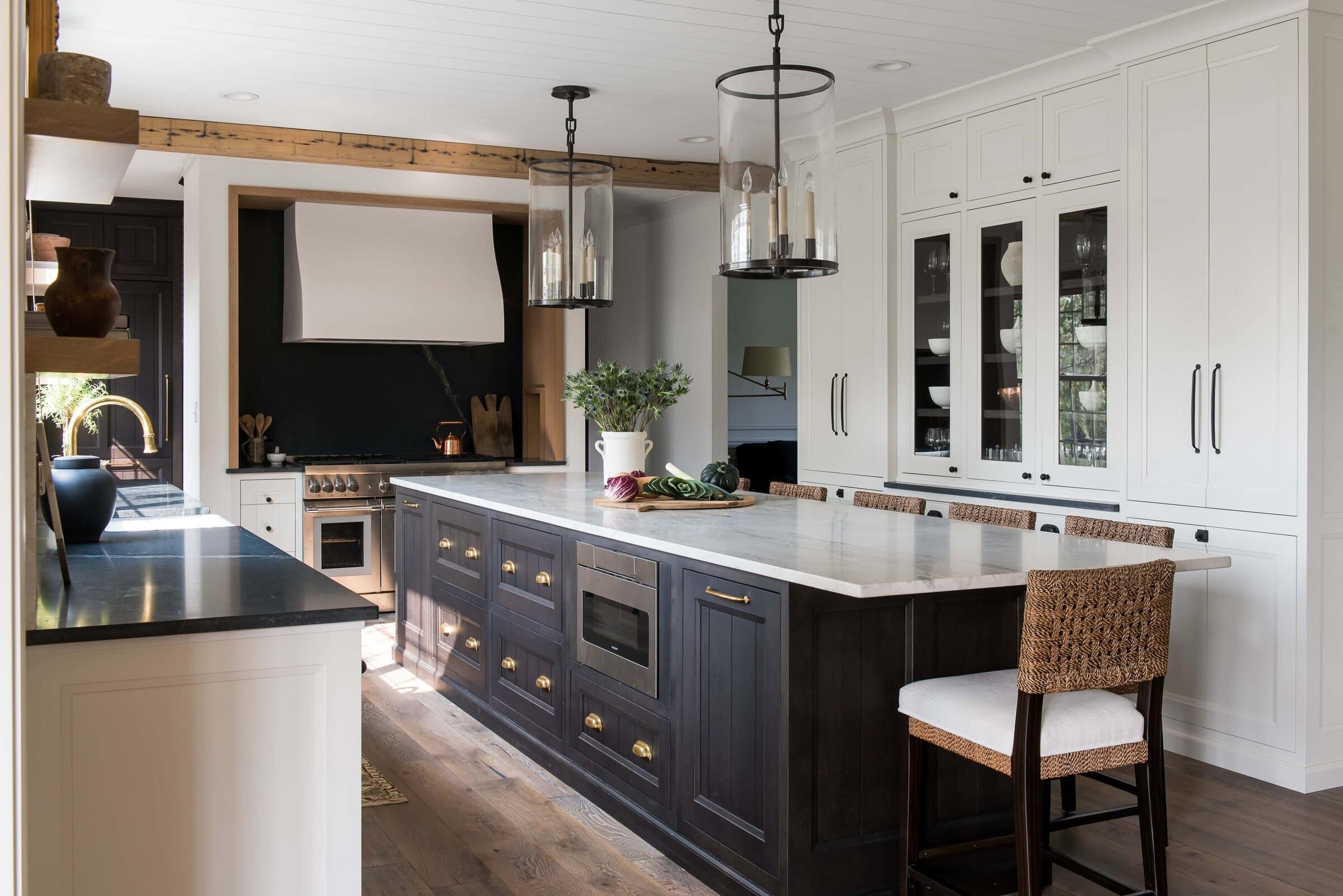 Kitchen of the Week - Traditional architectural details blended with ...