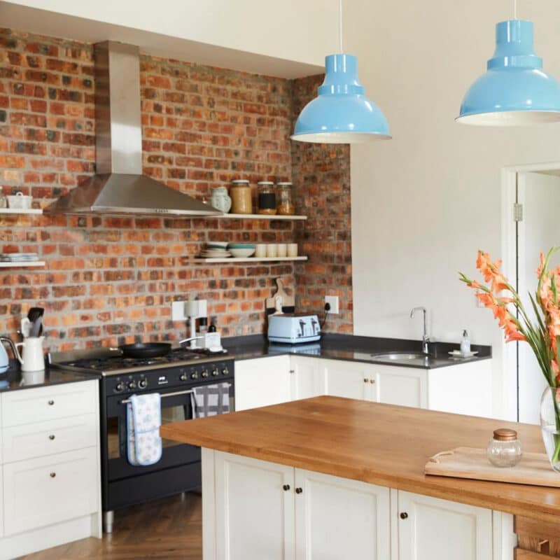 40 Stunning Kitchen Accent Wall Ideas for Any Design Style - Unique ...